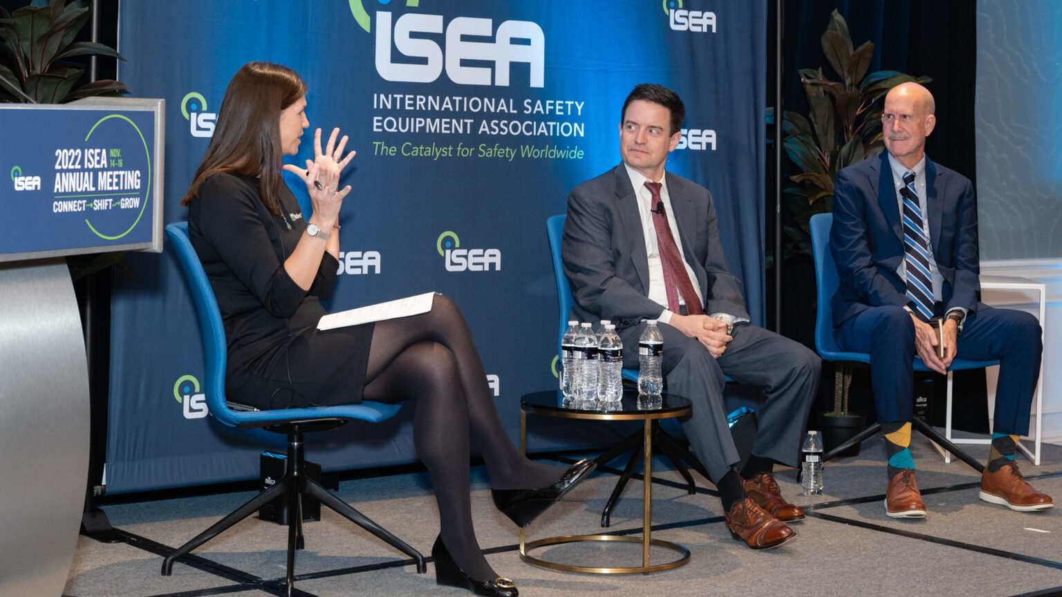 OSHA & NIOSH on PPE Fit & Policy - ISEA