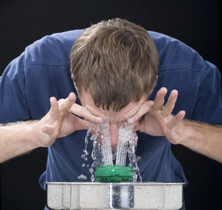 Emergency Eyewash & Shower Equipment